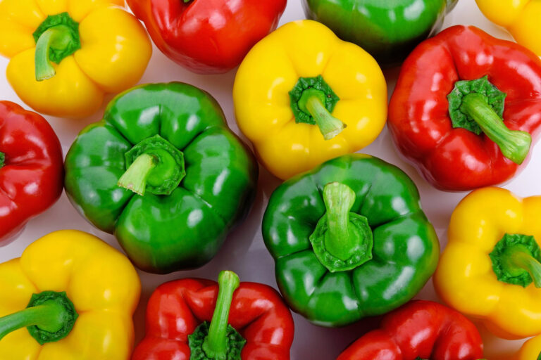 Le poivron : un légume coloré aux multiples facettes ! - La Cuisine du ...
